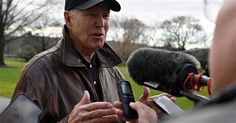 Фрустрирачки е тоа што Бајден му го прави на Тајван како на Украина