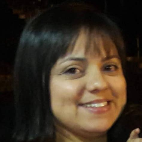 Danielle Lopes Youtube