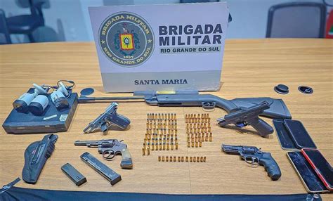 Bei Plantão Quatro Indivíduos São Presos Por Porte Ilegal De Arma De Fogo