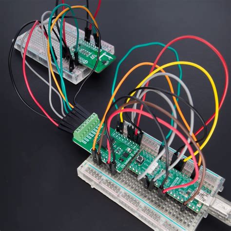 I2C Isolator 5 Click