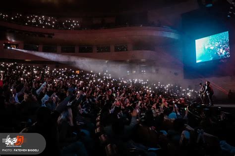 همشهری آنلاین تیپ بهنام بانی در کنسرت زمستانی اش تصاویر