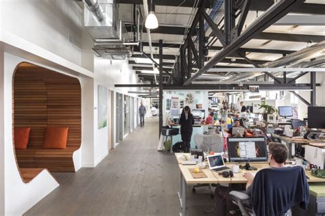 Seed Accelerator Y Combinator Pushes Deeper Into Launching Hardware Startups Solidsmack