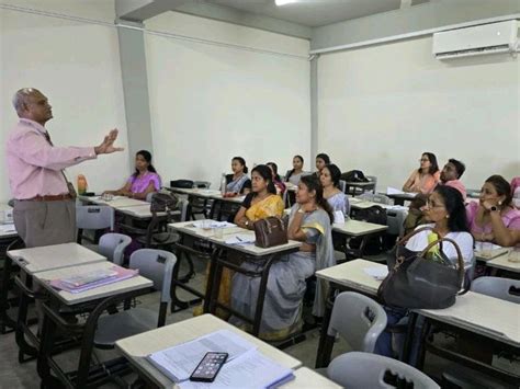 Constructivist Approach In The Classroom Can Help Create An Active