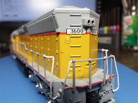 Athearn Up Sd45