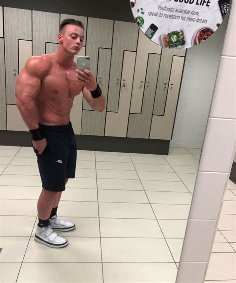 The Beauty Of Male Muscle Jacob