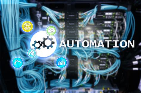 비즈니스 프로세스와 혁신 기술 제조 자동화 서버 룸 배경에서 인터넷 및 기술 개념 0명에 대한 스톡 사진 및 기타 이미지 0명 개선 남성상 Istock