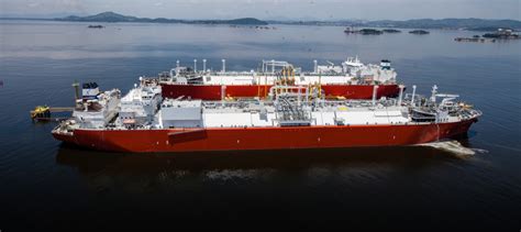 Lng Loading And Offloading Floating Cryogenic Hoses Hohn Group Oil And Gas·dredging·offshore