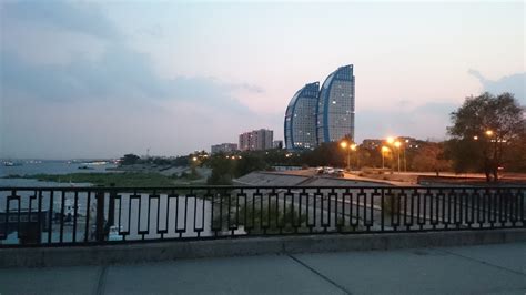 무료 이미지 바닷가 지평선 아침 건물 시티 마천루 사진 도시 풍경 도심 휴가 해안 황혼 저녁 경계표