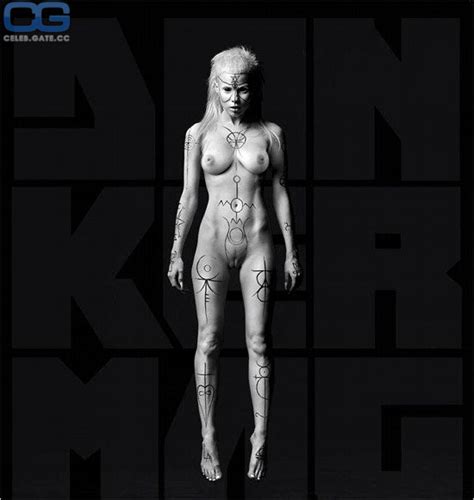 Yolandi Visser Nackt Nacktbilder Playboy Nacktfotos Fakes Oben Ohne