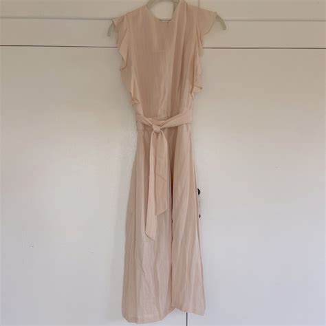 Dresses Gilli Blush Midi Length Flutter Sleeve Button Detail Pockets