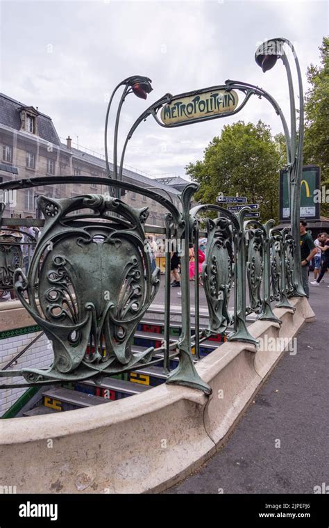 Art Nouveau Metro Paris Paris Metro Métropolitain Traditional Art