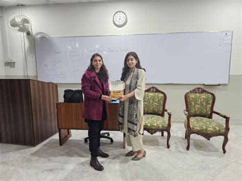 Ayesha Shahid Sheikh On Linkedin Training Lecture Rebt Therapy Coaching Psychology