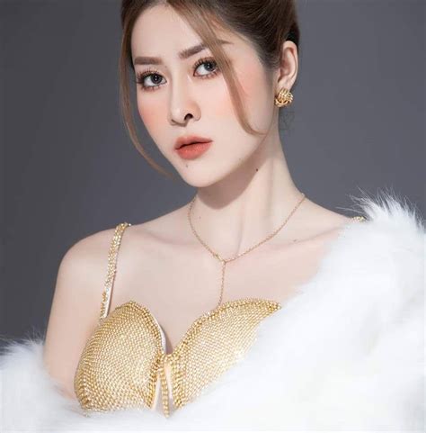 trần ngọc phương mai anh giả ngu hay cố tình không hiểu