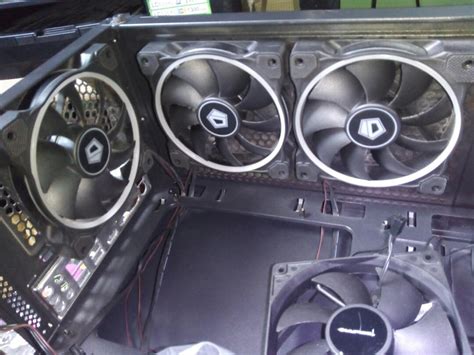 Tecware M With Rgb Fan Computers Tech Parts Accessories Computer Parts On Carousell