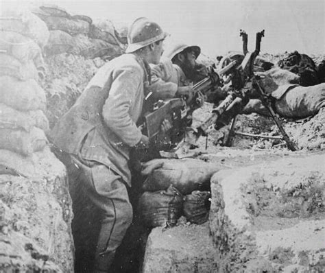 第一次世界大战法国有多强？100老照片全面展示法军“优雅之师”