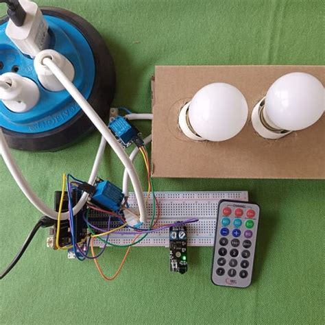 Remotely Light Up Two Lamps By Remote Control Using Micro Bit