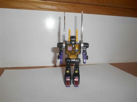 Vintage 1983 Transformer Grasshopper Hasbro Takara 3758071338
