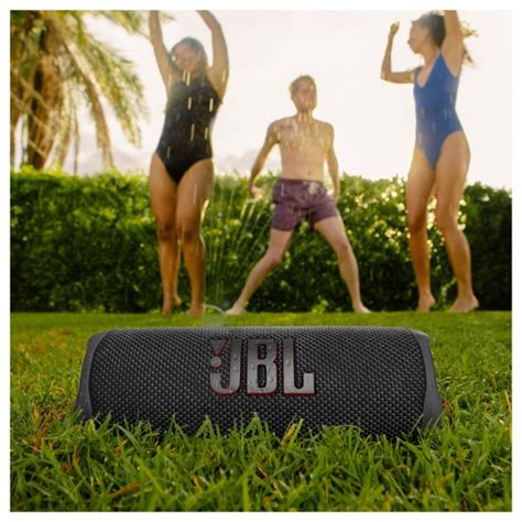 Jbl Flip Portable Bluetooth Speaker Black At Av Com