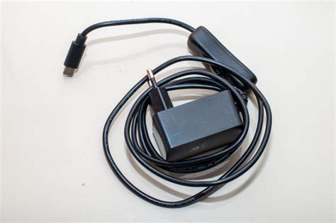 Raspberry Pi 4 Model B 4gb Ram Komplet Labists Ohišje 32gb Microsd