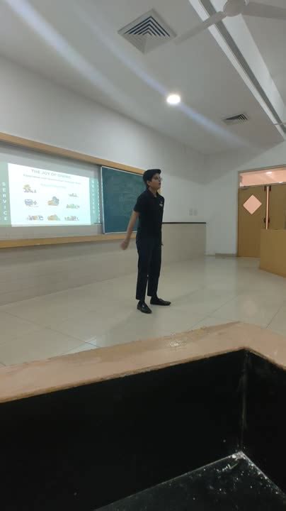 Video Nandini Kapoor On Linkedin Connections Presentation