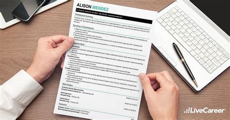 How To List Language Skills On Your Resume