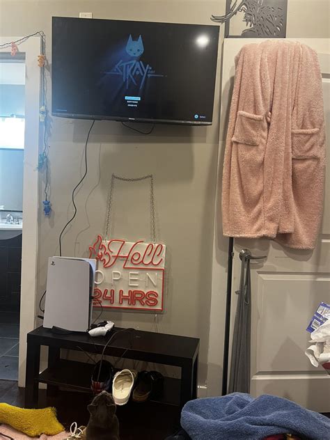 아기 김치 On Twitter She Is Happy About The New Ps5