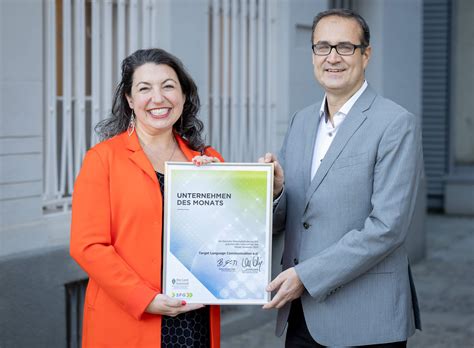 Presskit Target Language Communications