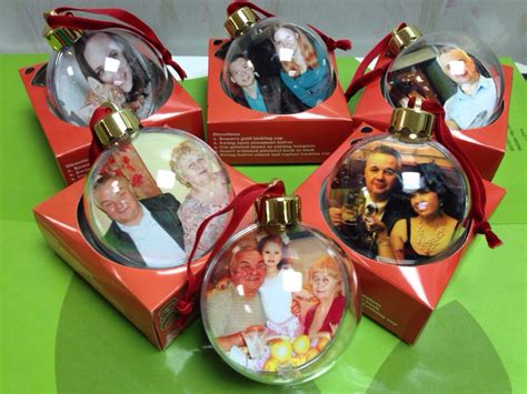 Печать на елочных шарах Елочные шары с логотипом Елочный шар с фото