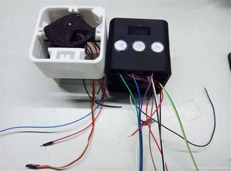基于stm32的智能宠物喂食器 基于stm32宠物投喂器论文 csdn博客