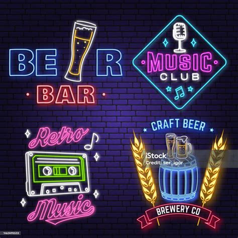 복고풍 음악 네온 포스터 배너 네온 사인 엠블럼 밝은 간판 맥주 바 사인이 있는 라이트 배너 마이크 오디오 카세트 테이프 벡터