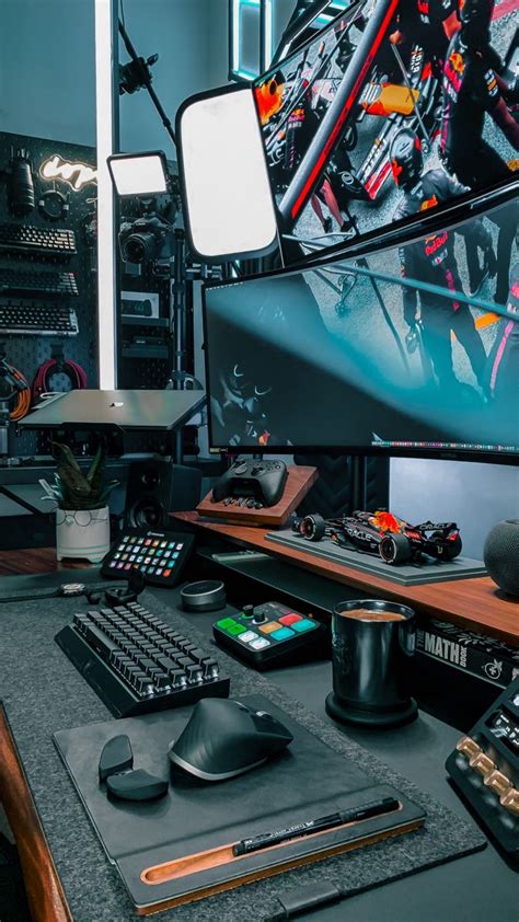 Happy Friday Fam 😃👋🏼☕️ Immagini Camera Da Letto Camera