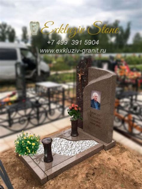 Комбинированный памятник в европейском стиле арт Es17 Памятник Гранита Памятники