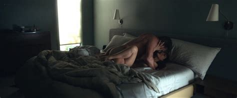 Nude Video Celebs Olivia Munn Sexy Your Friends And Neighbors S01e05