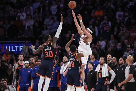 Devin Booker Wins Western Conference Player of the Week - Burn City Sports