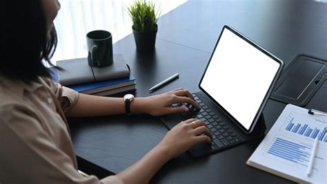 Can You Automate Emails From Excel Completing Your Workflow Efficiently Completing