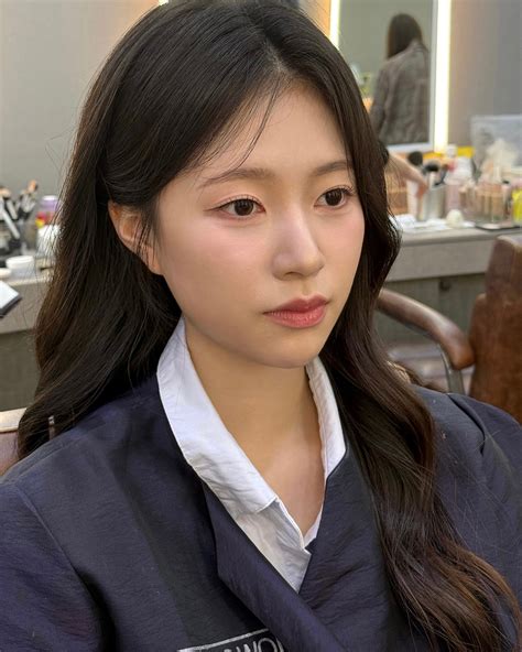 Cutee One 꾸띠원 Cutee One • Instagram Photos And Videos