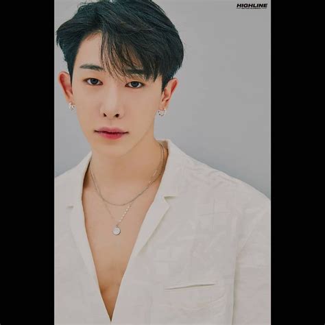 Hoseok Leeはinstagramを利用しています 「200617 Wonho Fanship Update 🐰 원호 Wonho Special Photo 📸 So