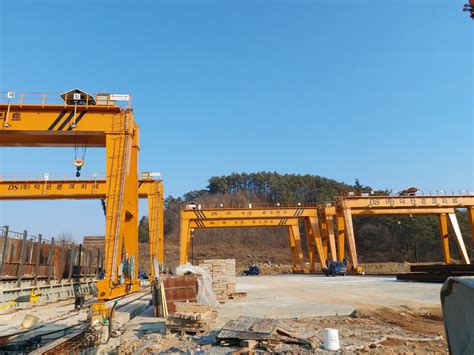충청호이스트 크레인 대형크레인 10~300톤제작설치