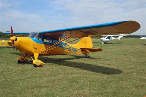 Aviation Photographs Of Registration G Btri Abpic