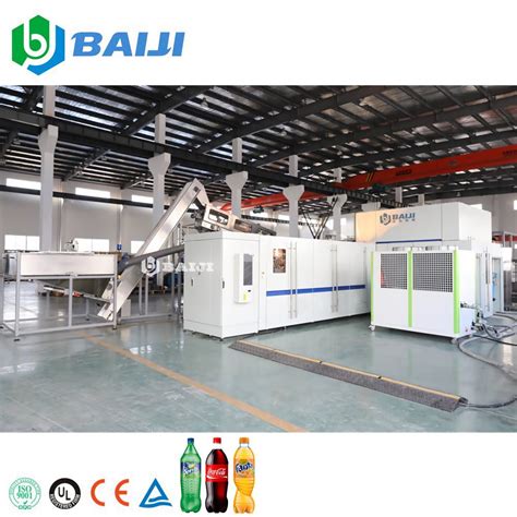 Automatic Combiblock Carbonated Beverage Soft Drink Bottle Blowing Filling Capping Combi Machine