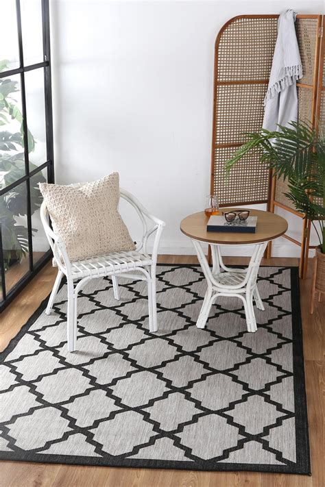 Dusk D10 L Grey Black 11517a Brand Ventures Pty Ltd