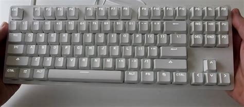 Έχετε αναρωτηθεί Γιατί τα γράμματα στο πληκτρολόγιο είναι