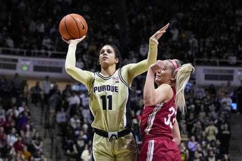 Parrish No 4 Indiana Women Turn Back Purdue Record Crowd