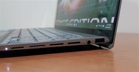 Asus Zenbook X Oled Space Edition Review Geek Lifestyle