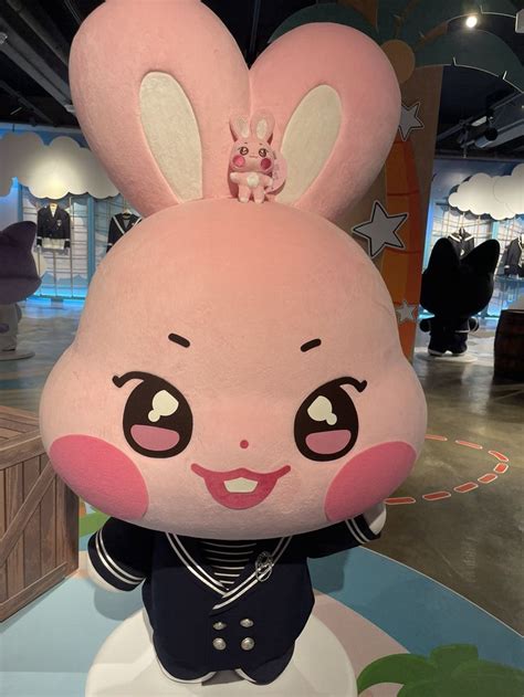 · ͟͟͞͞ Seonghwa Ateez X Ddeongbyeoli