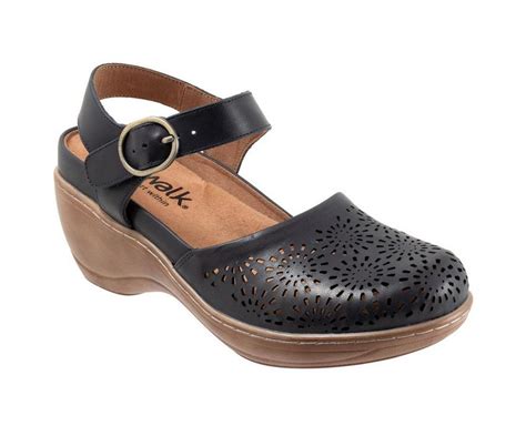 Womens Softwalk Mabelle Perf Clogs Shoe Station