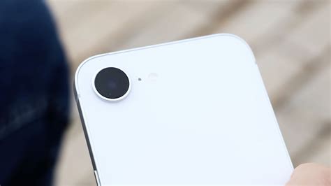 Analysis Of The 16e 16e Iphone Its Battery Is Bestial But Does Its