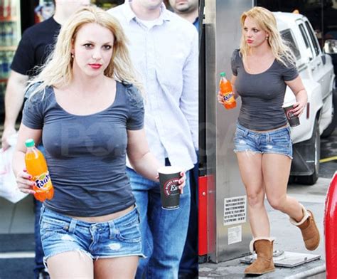 Photos Of Britney Spears In Shorts And Uggs Walking Into A Gas Station
