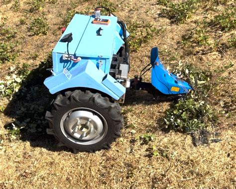 Compact Electric Tractor Low Maintenance Farm Tractor