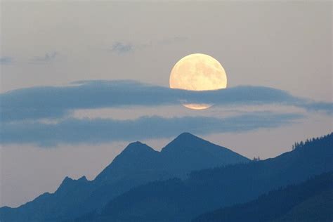 Full Moon Leo Celebration And Ritual Sally Kirkman
